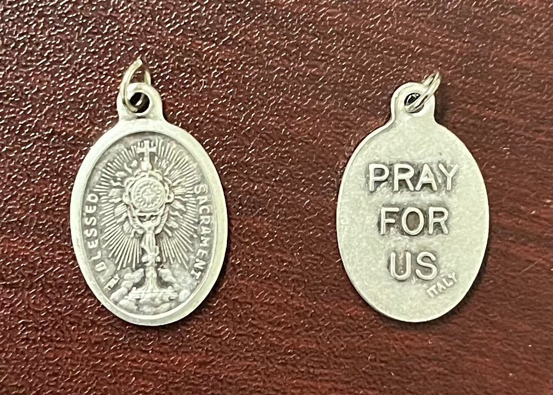 First Communion Medal – A Cherished Keepsake of the Blessed Sacrament ...